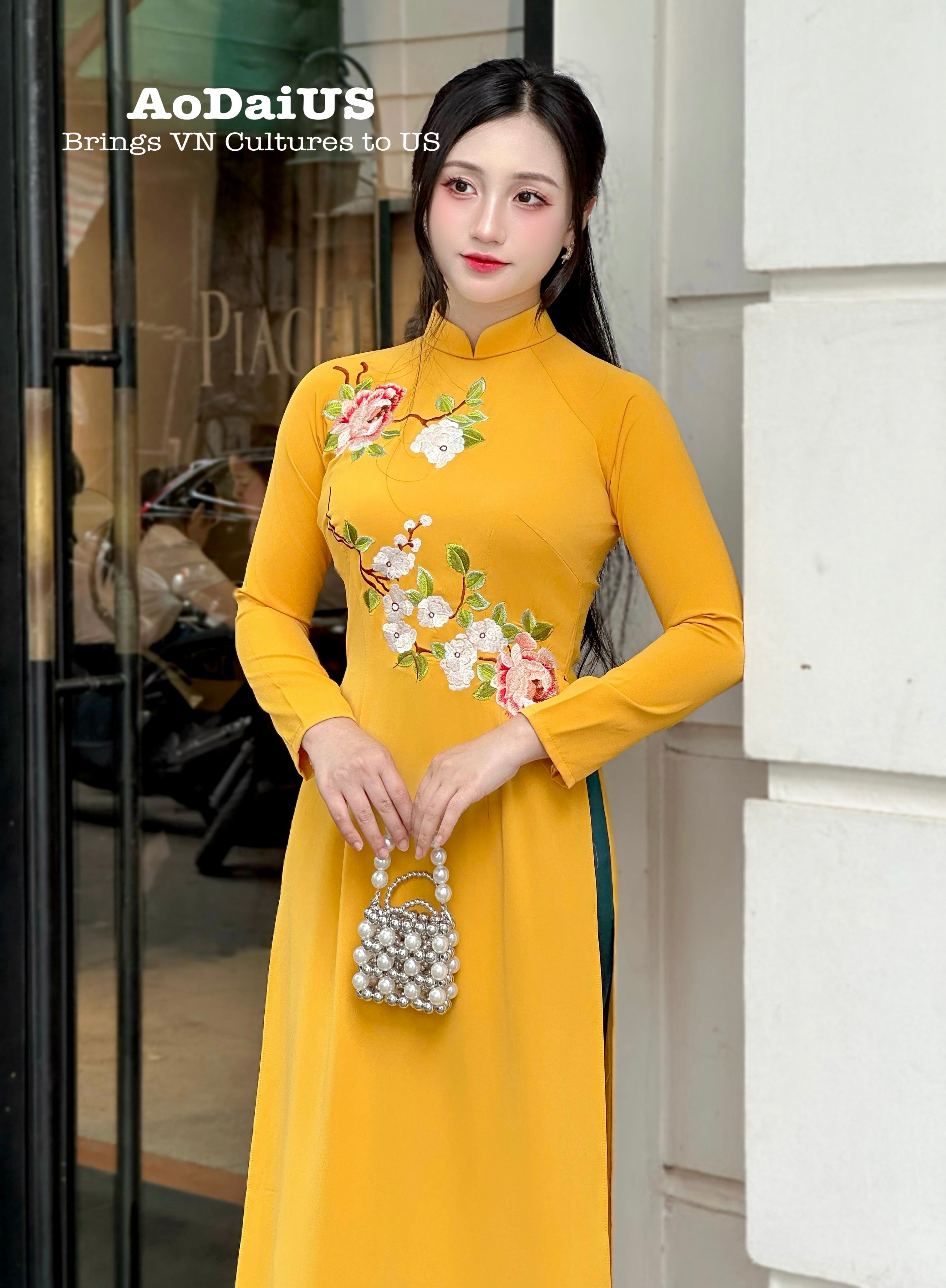 Flowers embroidered Yellow Ao Dai Set | Traditional Vietnamese Ao Dai ...