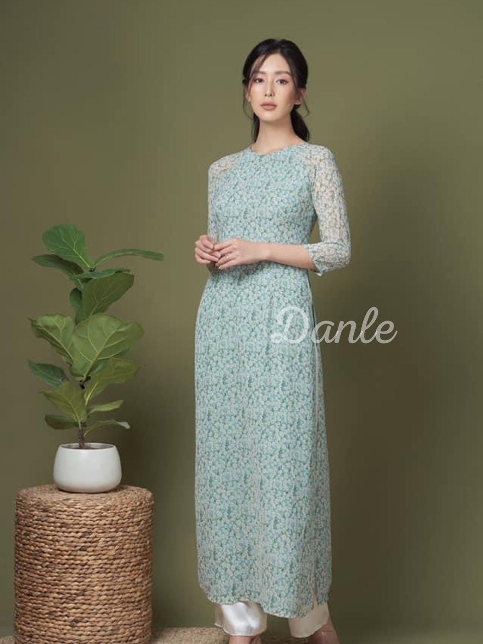 Traditional Dress | Mini Floral Ao Dai For Women | Áo Dài Truyền Thống ...